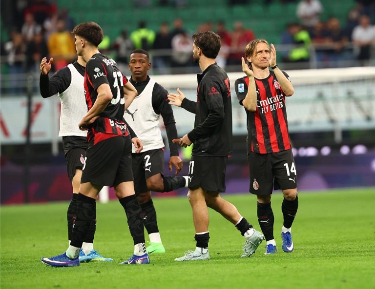 Milan, le top news di oggi: rossoneri di nuovo in ritiro da venerdì